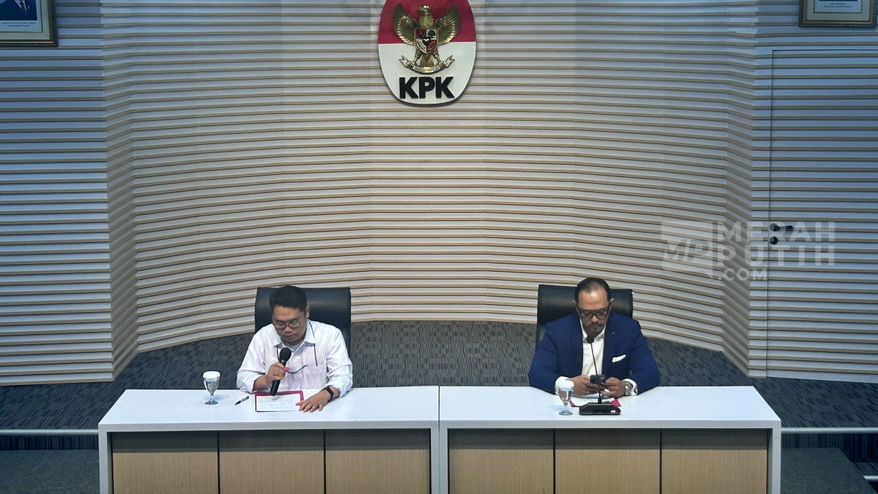 KPK Dalami Dugaan Firli Bahuri Rintangi Penyidikan Kasus Harun Masiku ... KPK Dalami Dugaan Firli Bahuri Rintangi Penyidikan Kasus Harun Masiku ...