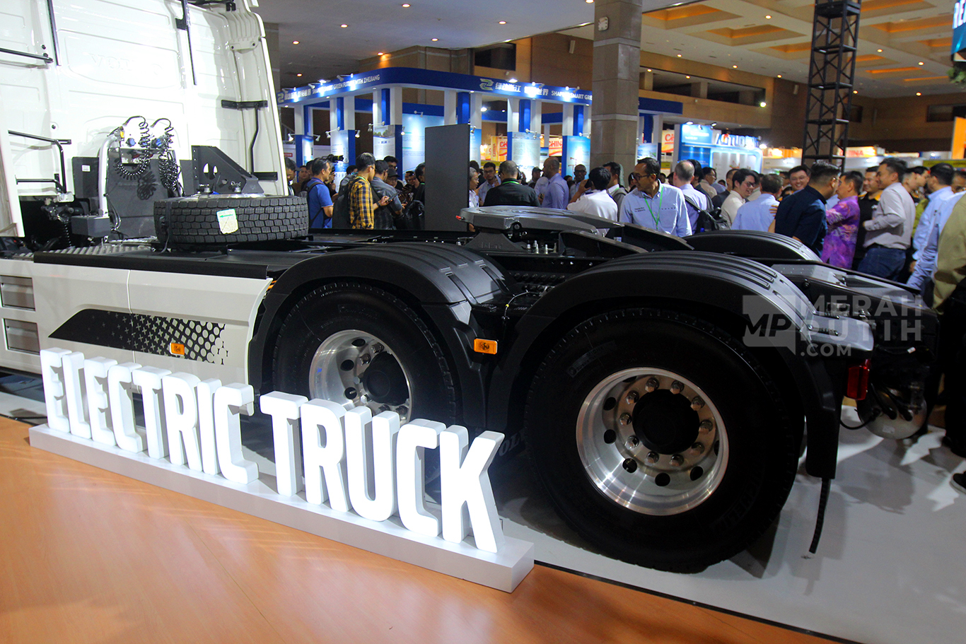 Menilik Mobil Truk Listrik Volvo FM 6x4T Electric Resmi Meluncur di ... Menilik Mobil Truk Listrik Volvo FM 6x4T Electric Resmi Meluncur di ...