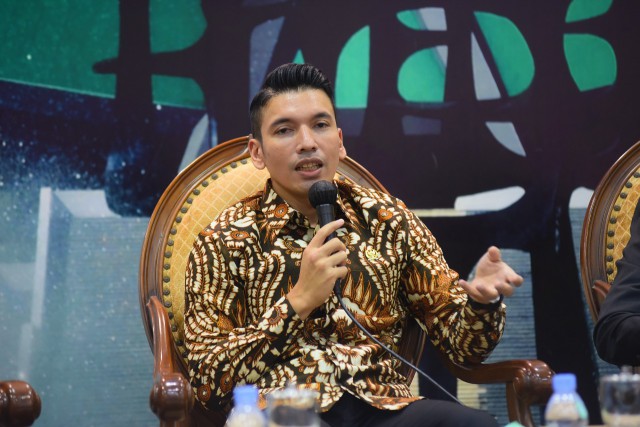 KPK Periksa Anggota DPR Muhammad Kadafi Terkait Kasus Suap Rektor Unila ... KPK Periksa Anggota DPR Muhammad Kadafi Terkait Kasus Suap Rektor Unila ...