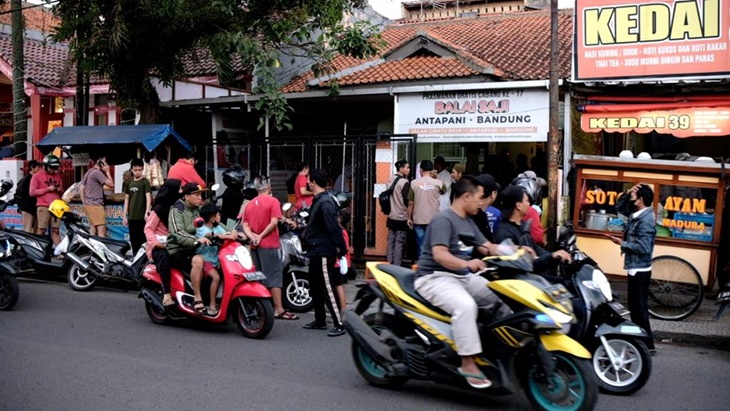 Balai Saji di Bandung Sediakan Makanan Gratis Buka Puasa - MerahPutih Balai Saji di Bandung Sediakan Makanan Gratis Buka Puasa - MerahPutih