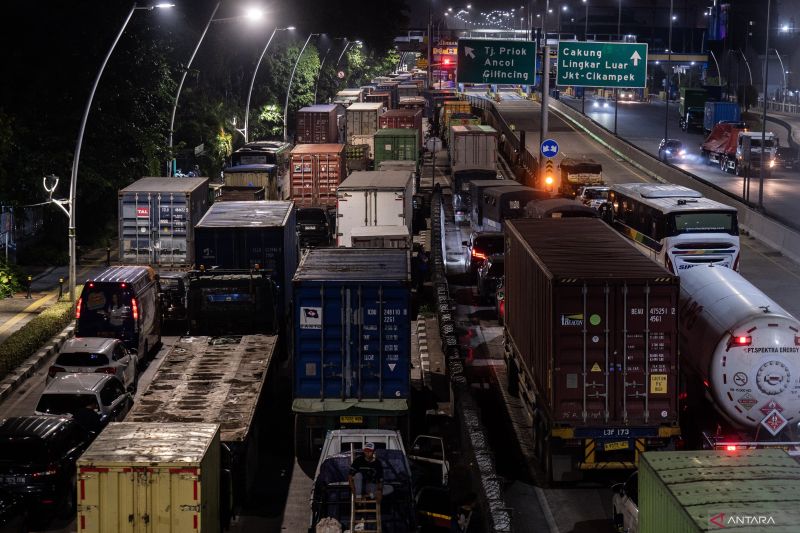 Kemacetan di Jakarta Utara Parah, Pelindo Didesak Tanggung Jawab ... Kemacetan di Jakarta Utara Parah, Pelindo Didesak Tanggung Jawab ...