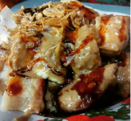 Hucap, Tahu Kecap Enak Khas Kuningan - MerahPutih