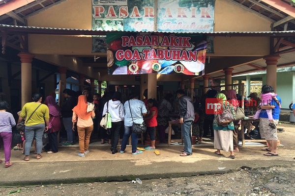 Batu Akik Pacitan, Cinderamata Khas Goa Tabuhan Pacitan - MerahPutih