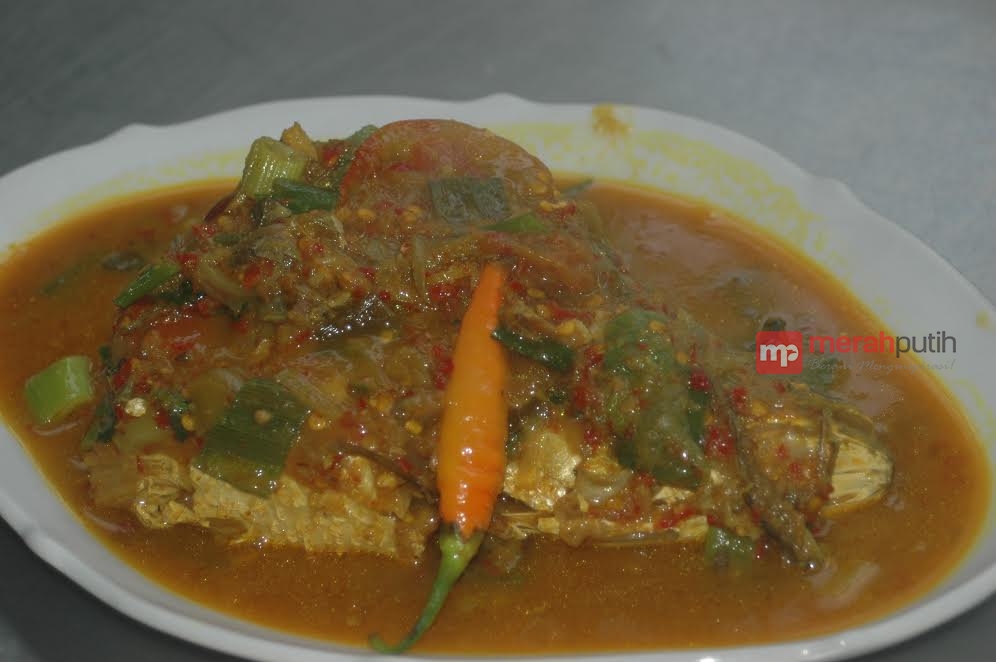 Cerita di Balik Berdirinya Dapur Manado di Yogyakarta - MerahPutih