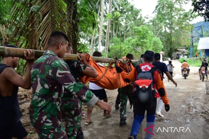 Cuaca Buruk Bikin Tim SAR Kesulitan Cari Puluhan Korban Longsor Tambang ... Cuaca Buruk Bikin Tim SAR Kesulitan Cari Puluhan Korban Longsor Tambang ...