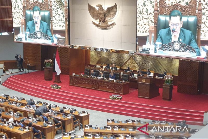Ini Poin Perubahan dan Pasal yang Diubah dalam RUU Minerba - MerahPutih Ini Poin Perubahan dan Pasal yang Diubah dalam RUU Minerba - MerahPutih