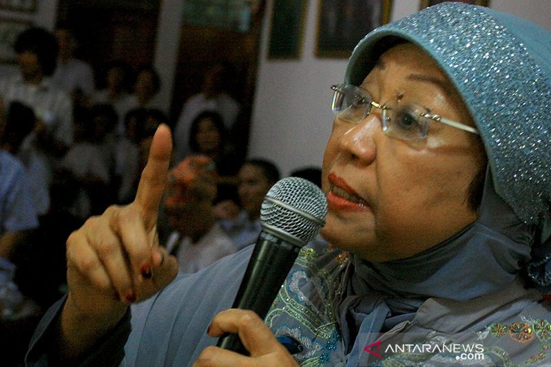 Lily Wahid Sosok Perempuan Tangguh dan Teguh Pendirian - MerahPutih Lily Wahid Sosok Perempuan Tangguh dan Teguh Pendirian - MerahPutih