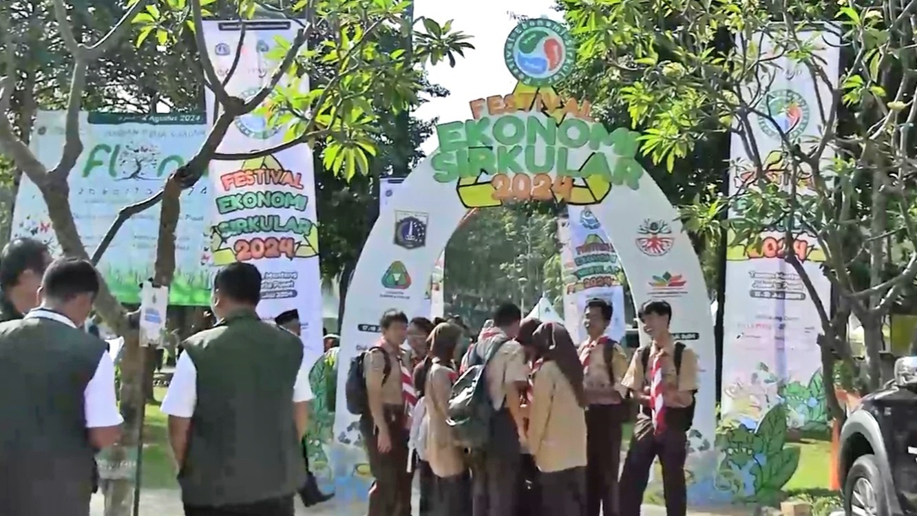 Dinas Lingkungan Hidup Jakarta Gelar Festival Ekonomi Sirkular Terbesar ... Dinas Lingkungan Hidup Jakarta Gelar Festival Ekonomi Sirkular Terbesar ...