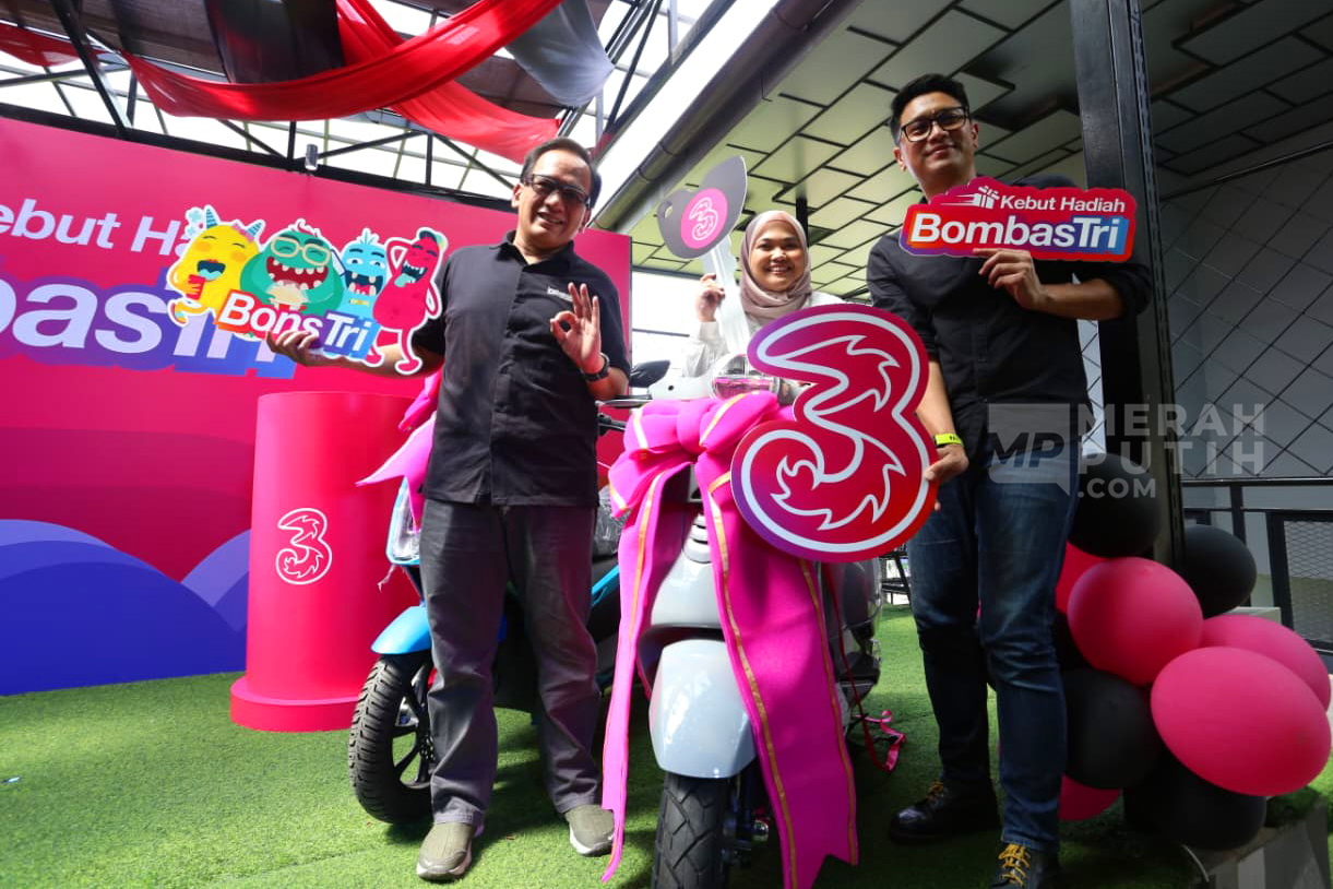 Program BombasTri, Bentuk Apresiasi Tri untuk Pelanggan Setia - MerahPutih