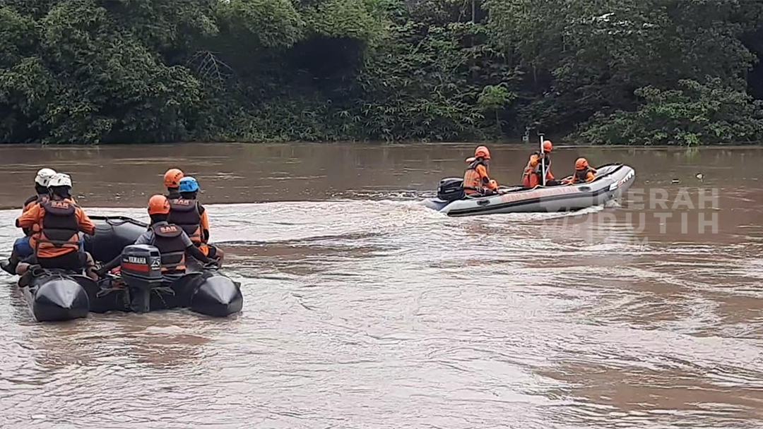 Curah Hujan Tinggi, BPBD Solo Ingatkan Kelurahan Rawan Banjir Siagakan Pompa Air - MerahPutih