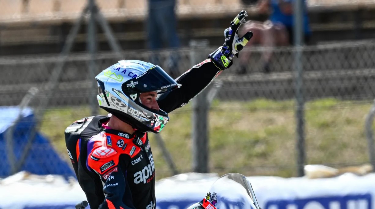 Aleix Espargaro Berusaha Tampil di MotoGP Jerman 2024 - MerahPutih Aleix Espargaro Berusaha Tampil di MotoGP Jerman 2024 - MerahPutih