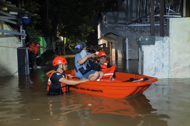 Terus bertambah, 47 RT di Jakarta Terendam Banjir dan Puluhan Orang ... Terus bertambah, 47 RT di Jakarta Terendam Banjir dan Puluhan Orang ...