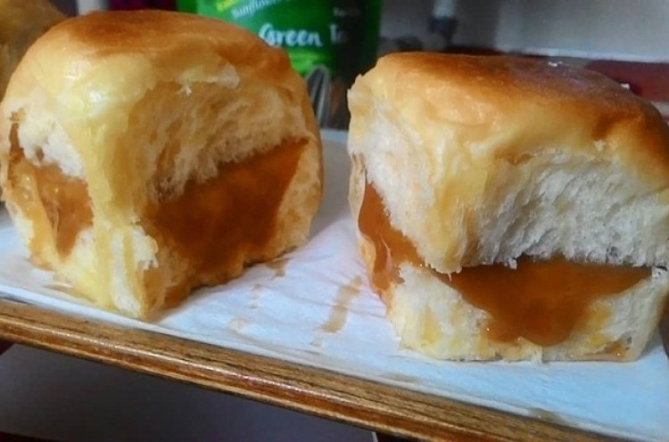 Roti Maros - MerahPutih