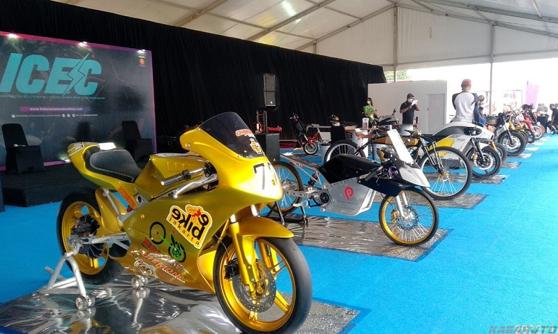 Kontes Modifikasi Motor Listrik Ramaikan IIMS Hybrid 2022 - MerahPutih