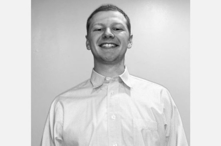 Mengenal Sosok Aaron Bushnell - MerahPutih