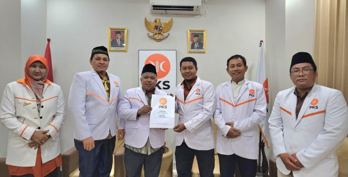 PKS Usung 2 Tokoh Ini di Pilkada Jatim - MerahPutih