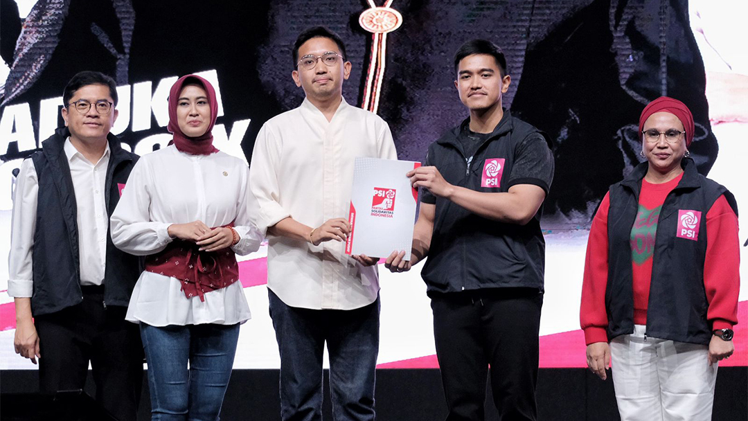 Pilkada Solo 2024, Kaesang Rekomendasikan Pasangan Gusti Bhre dan ... Pilkada Solo 2024, Kaesang Rekomendasikan Pasangan Gusti Bhre dan ...