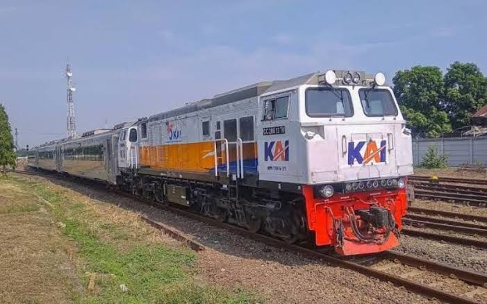 KAI Buka Alasan KA Parahyangan Berlakukan Sistem Tiket Parsial - MerahPutih
