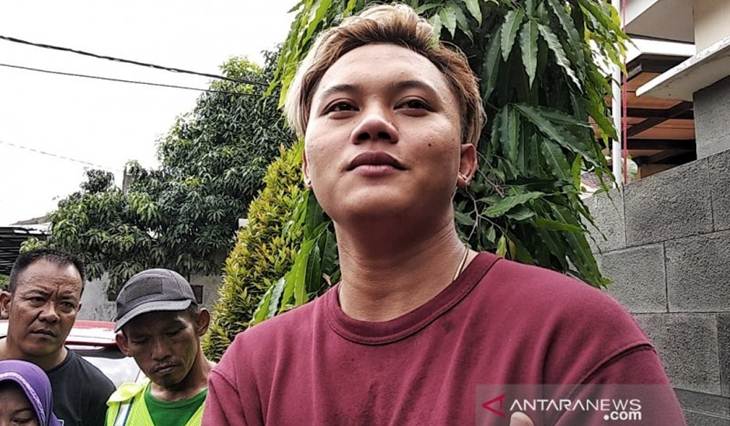 Rizky Febian Lapor Polisi atas Kejanggalan Kematian Ibunya - Merahputih.com Rizky Febian Lapor Polisi atas Kejanggalan Kematian Ibunya - Merahputih.com