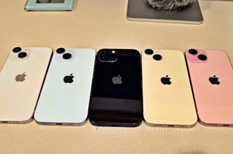Bocoran Baru Perlihatkan Pilihan Warna iPhone 15 - MerahPutih