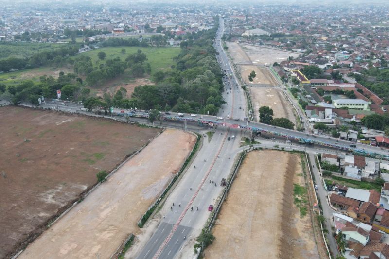 Taman Hutan Kota Way Halim Bandarlampung Raib Merahputih
